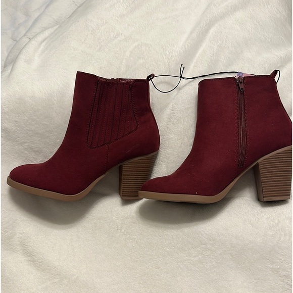 Serra | Shoes | Sierra Dark Red Ankle Boots Nwt | Poshmark